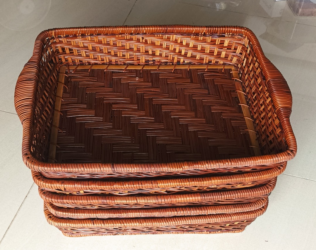 5 Straw Rattan Basket New Old Stock for Fruit or flower arrangement or ...