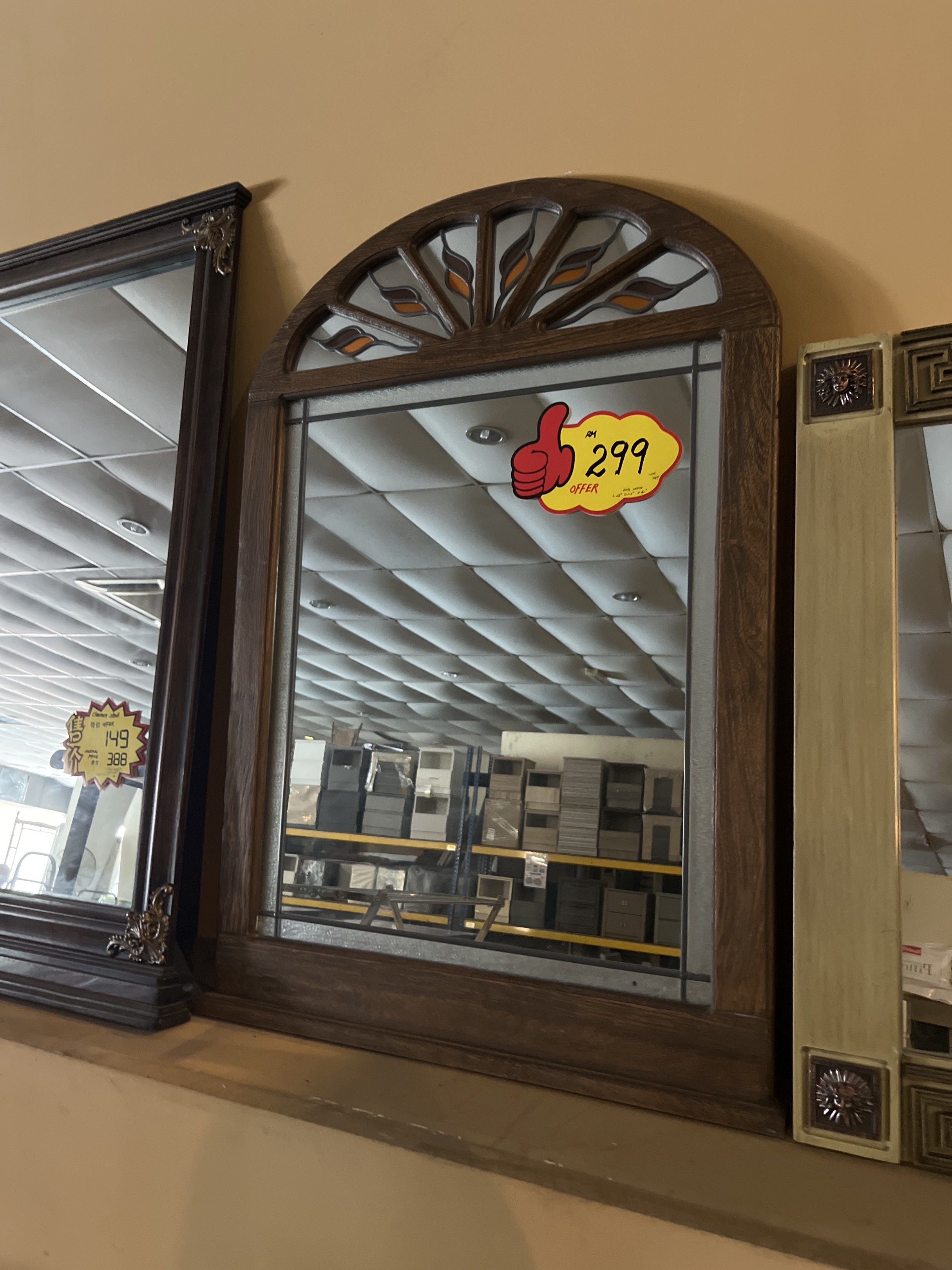 📣 CLEARING SALE! 📣 Round mirror 📣, Furniture & Home Living, Home Decor ...