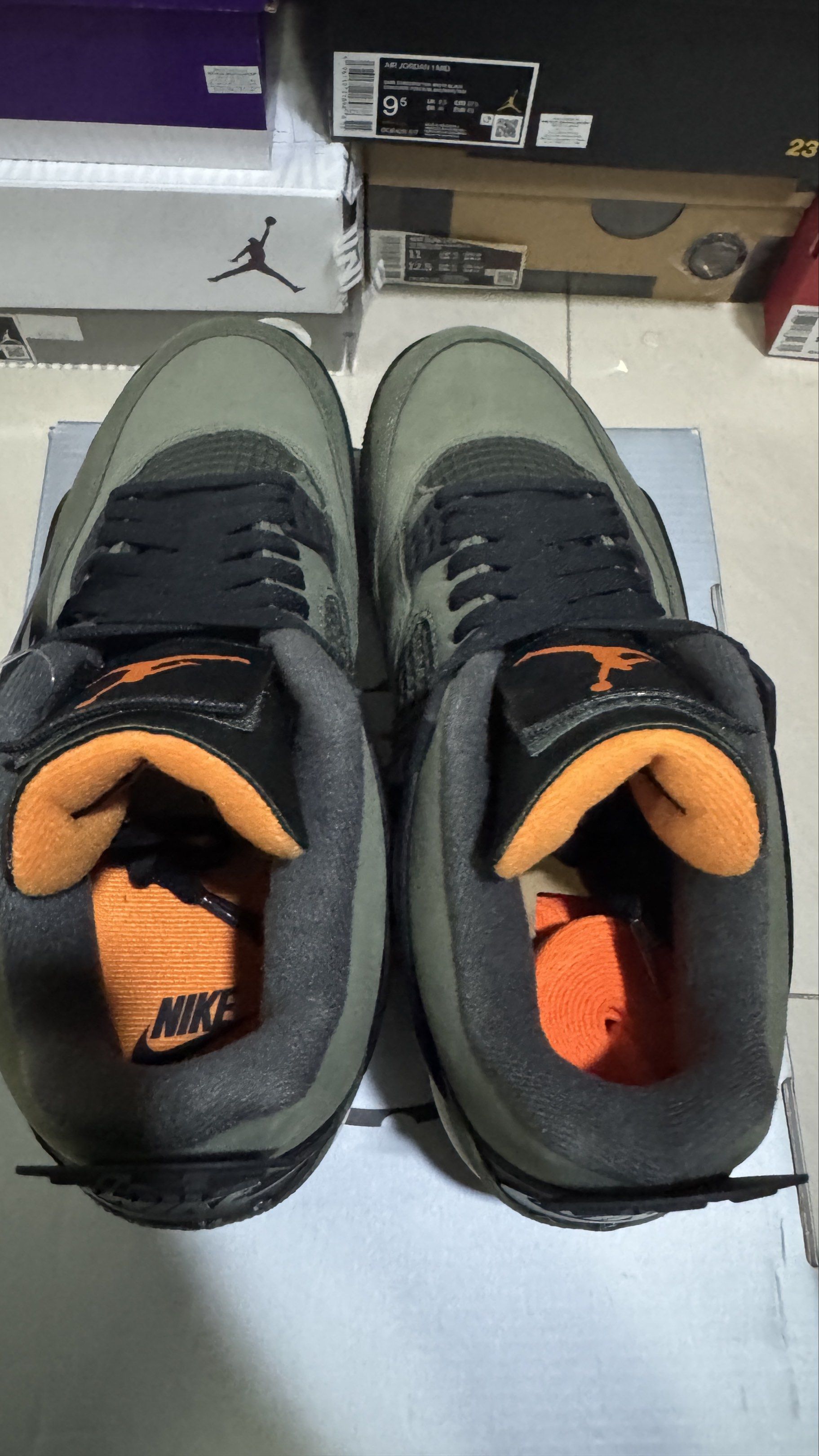 Air Jordan 4 Undefeated, Men's Fashion, Footwear, Sneakers on Carousell