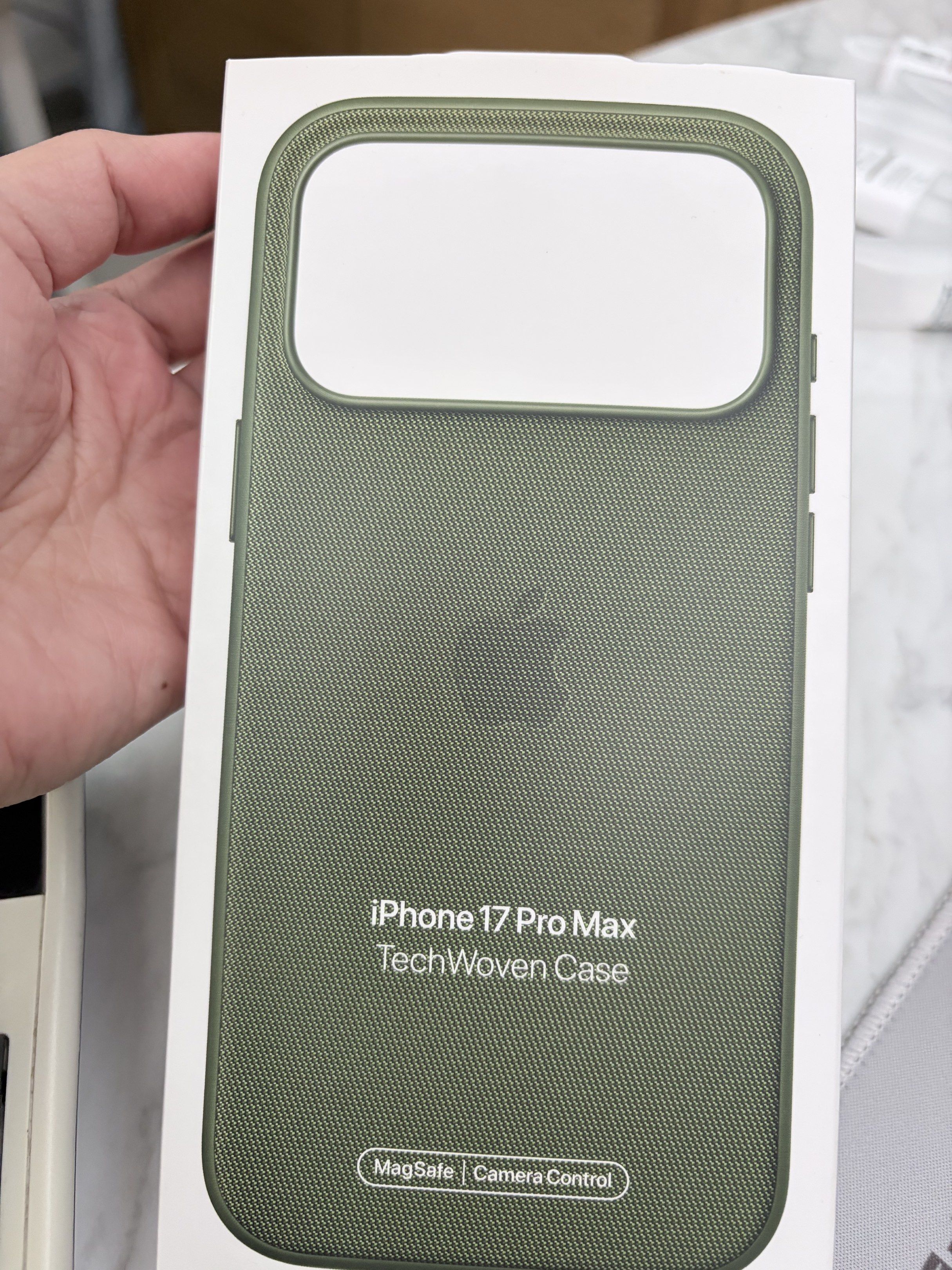 Apple iPhone 17 Pro Max TechWoven Case, Mobile Phones & Gadgets, Mobile ...