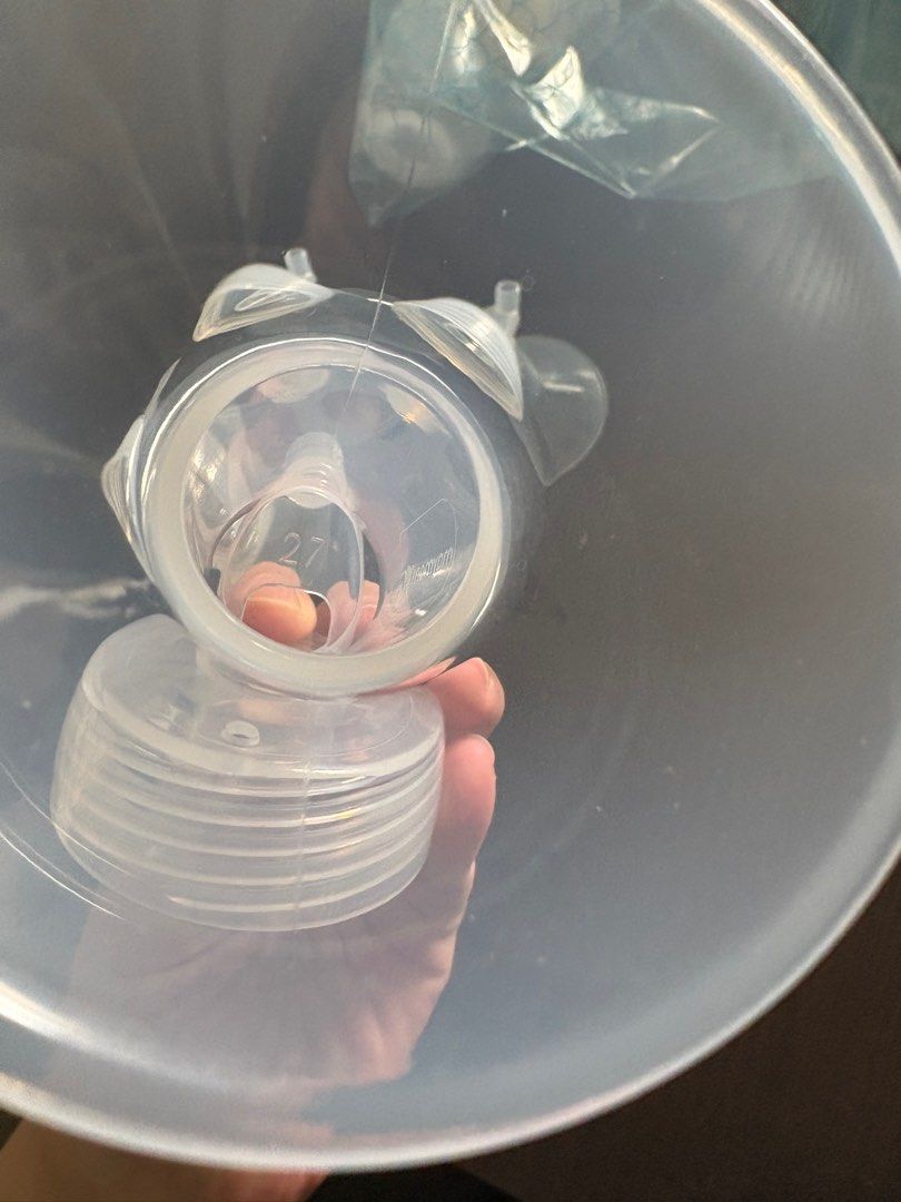 Blessing spectra flange and hand pump, Babies & Kids, Nursing & Feeding ...