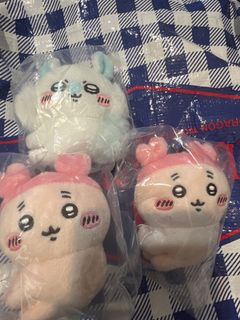 Chiikawa Sofvi Puppet Mascot 盲抽, 興趣及遊戲, 玩具 & 遊戲類 - Carousell