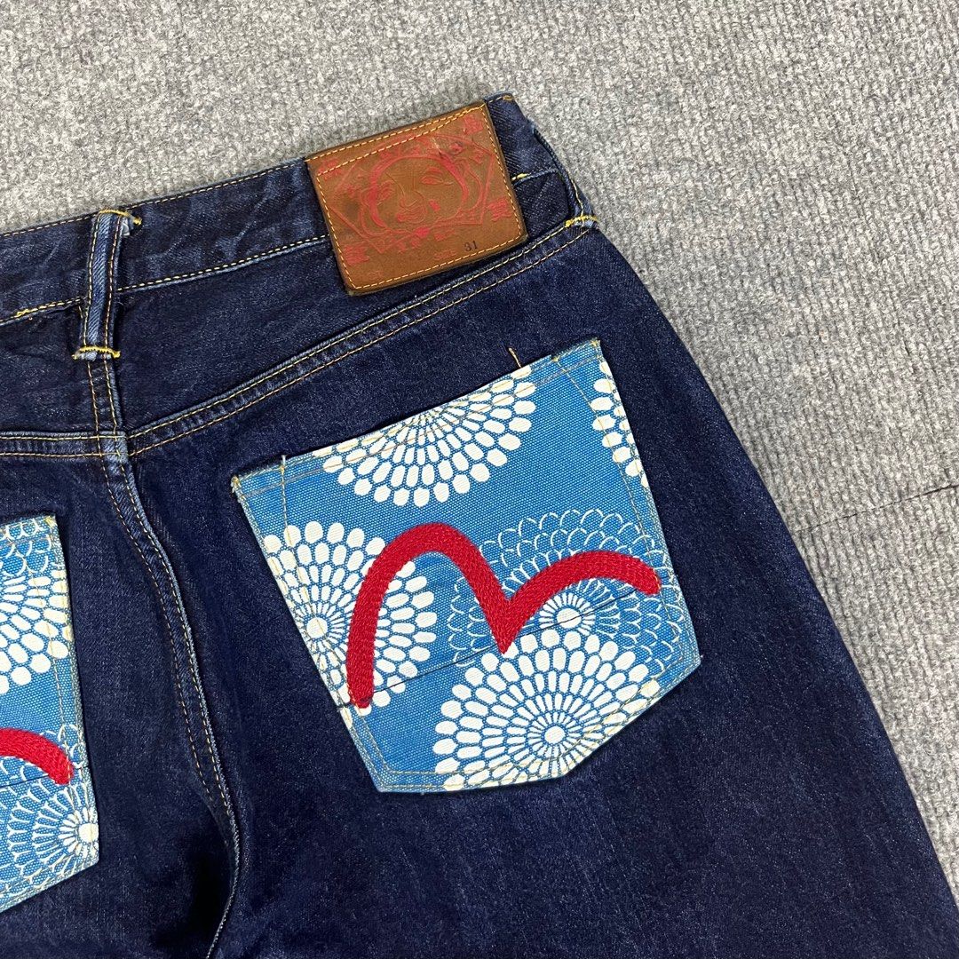 Evisu Daicock Selvedge Jeans, Men's Fashion, Bottoms, Jeans on Carousell
