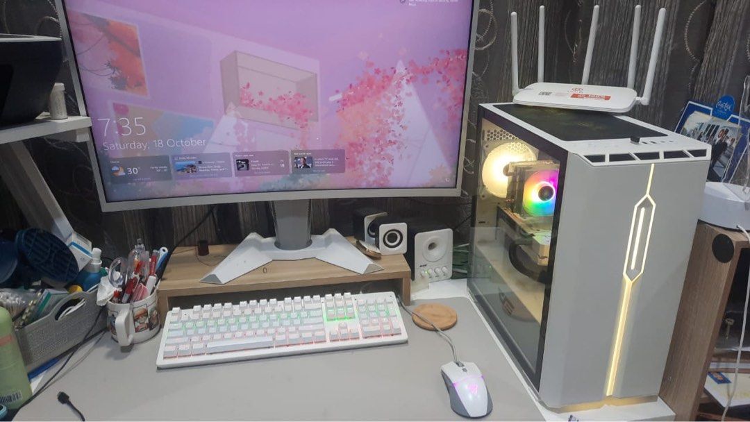 GAMING MONITOR 32 inch 144hz full hd, Computers & Tech, Parts ...