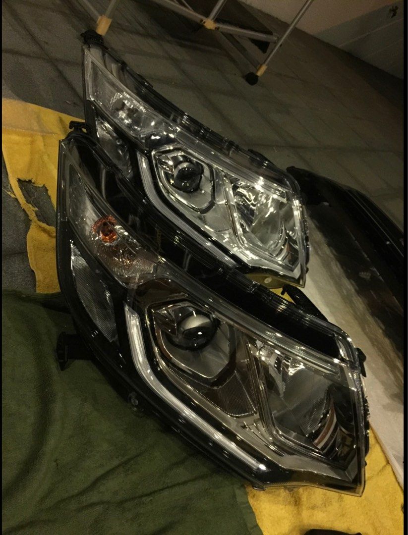 Honda Stepwagon RP3 Head Light Left and Right, Car Accessories ...
