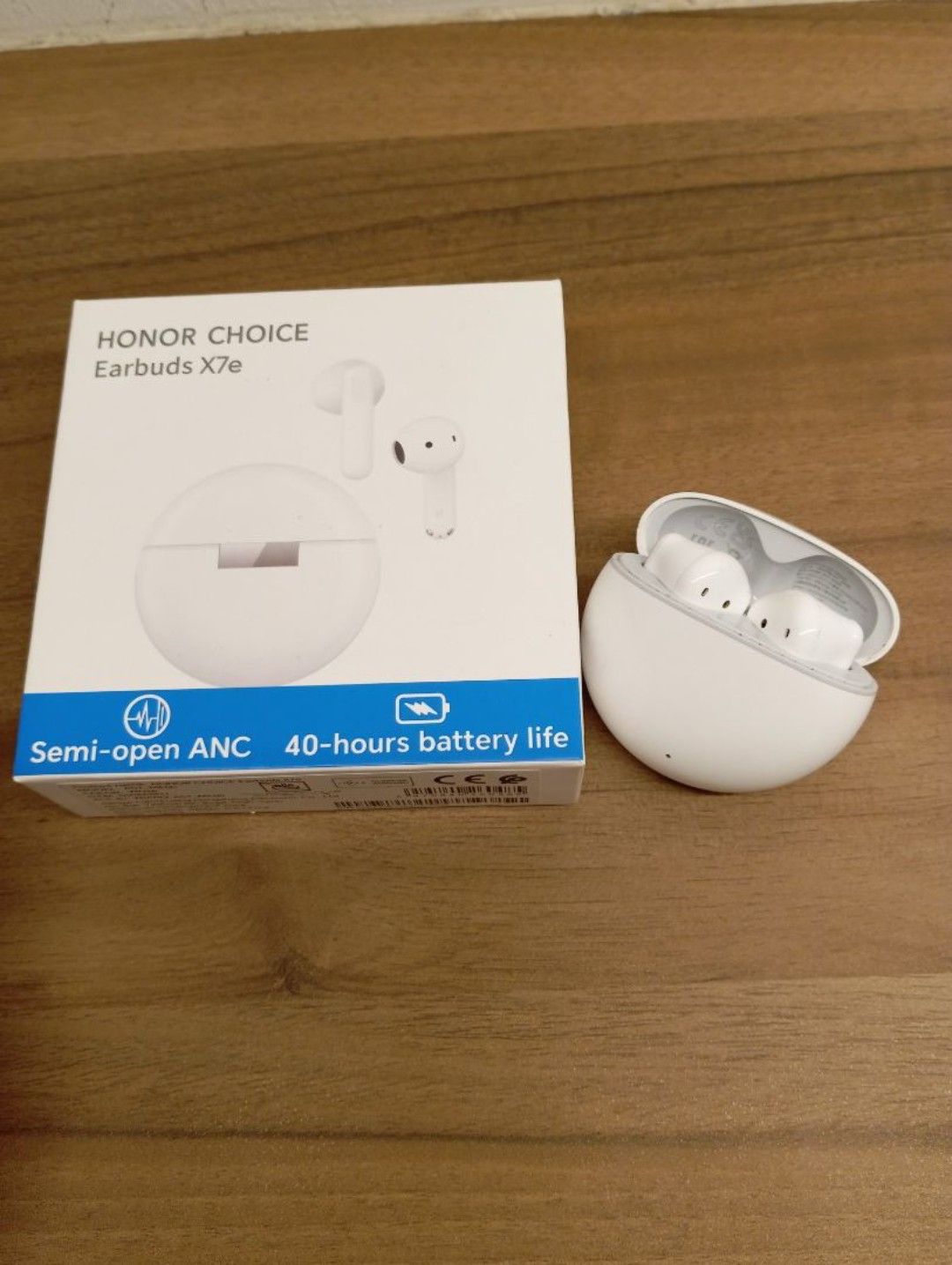 HONOR x7e wireless earbuds, Mobile Phones & Gadgets, Other Gadgets on ...