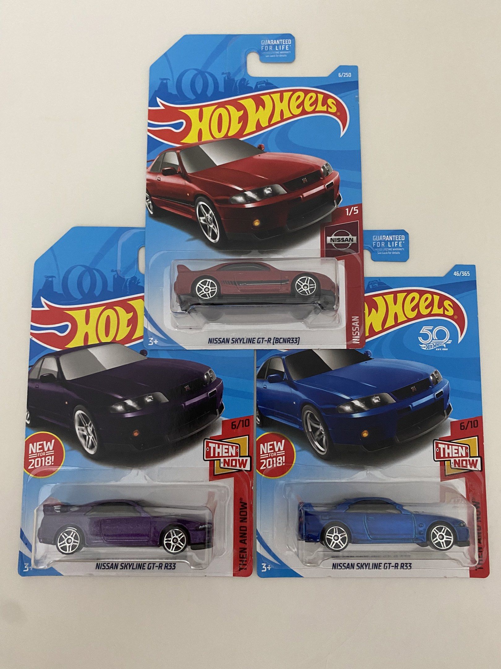 Hot Wheels Nissan Skyline GT-R R33 & BCNR33, Hobbies & Toys, Toys ...