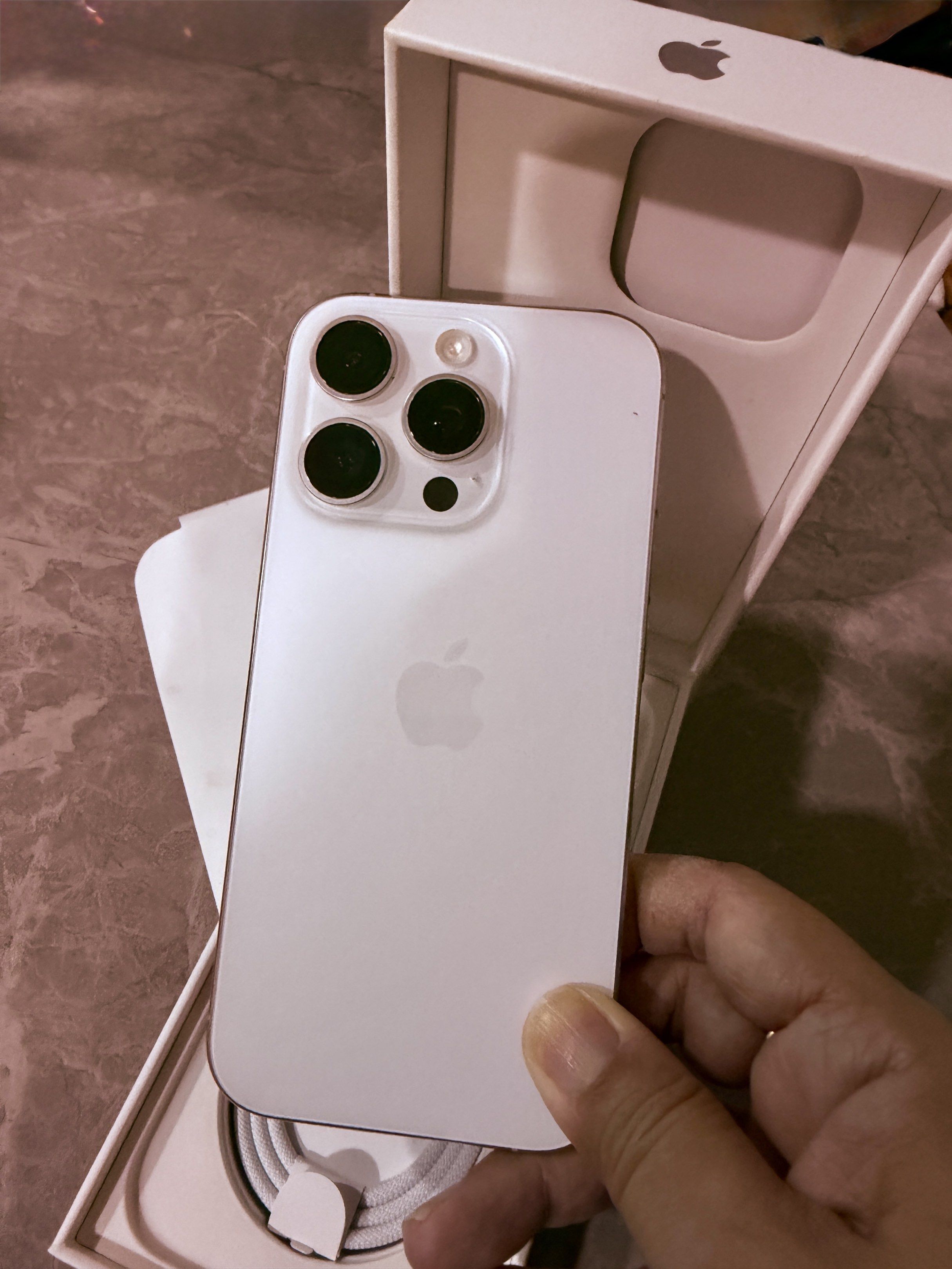iPhone 16 Pro 256GB White Titanium, Mobile Phones & Gadgets, Mobile ...