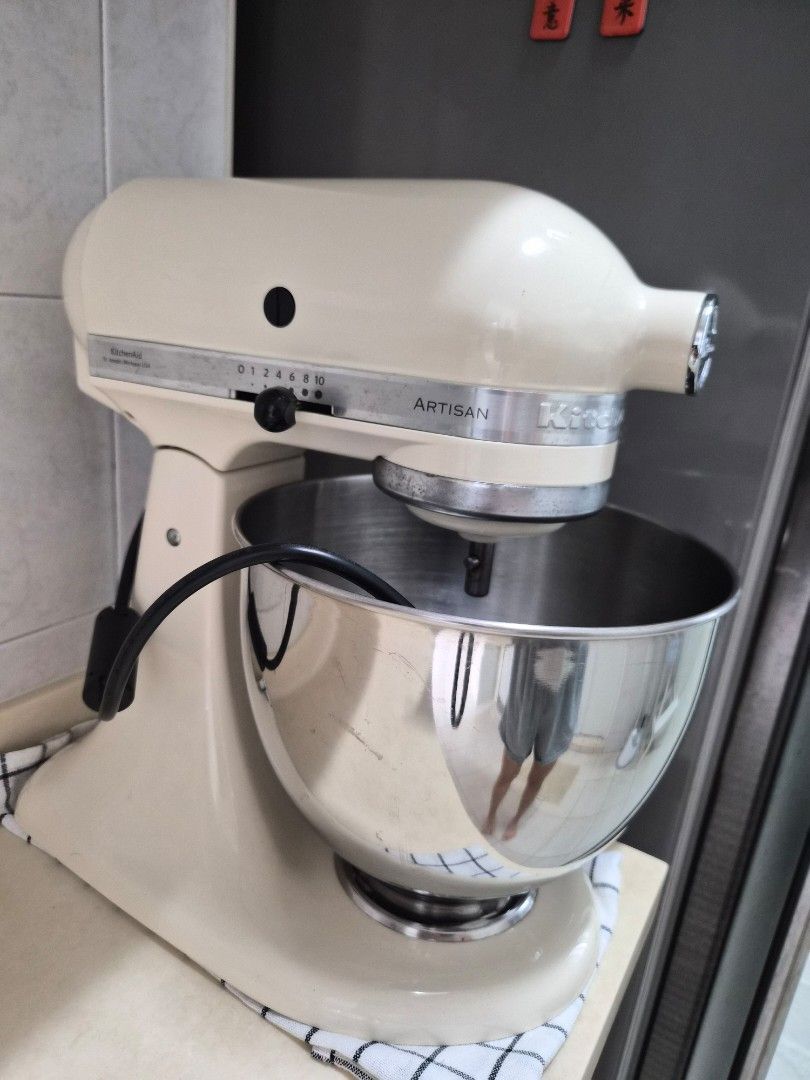 KitchenAid Artisan Stand Mixer - Cream, TV & Home Appliances, Kitchen ...
