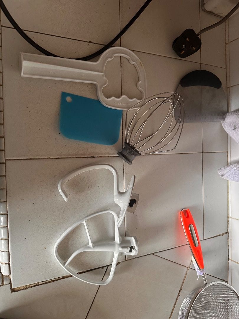 KitchenAid Artisan Stand Mixer - Red, TV & Home Appliances, Kitchen ...