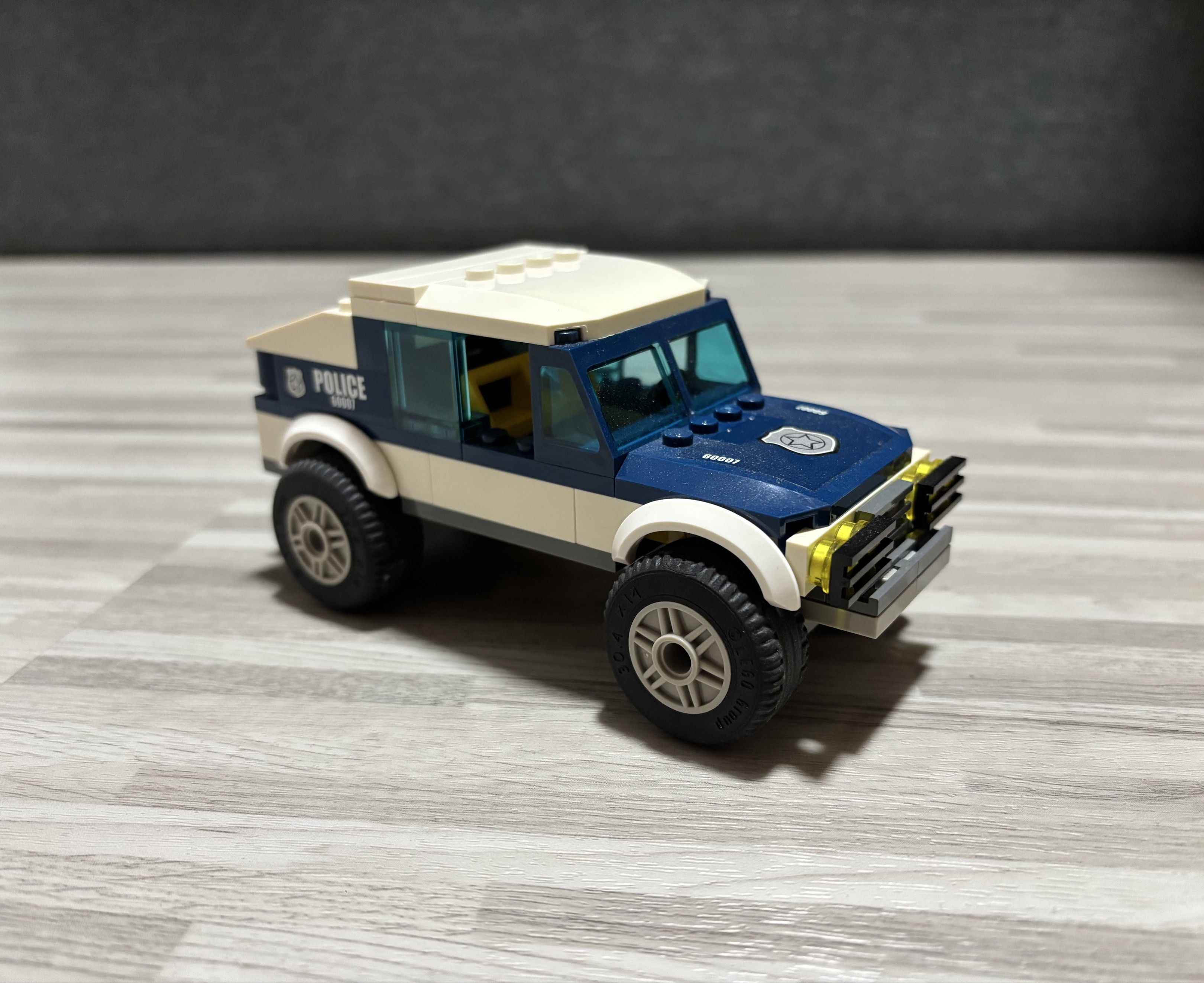 Lego City Police Truck 60007, Hobbies & Toys, Toys & Games on Carousell