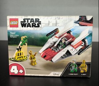 LEGO Icons Medieval Town Square 10332, Hobbies & Toys, Toys & Games on ...