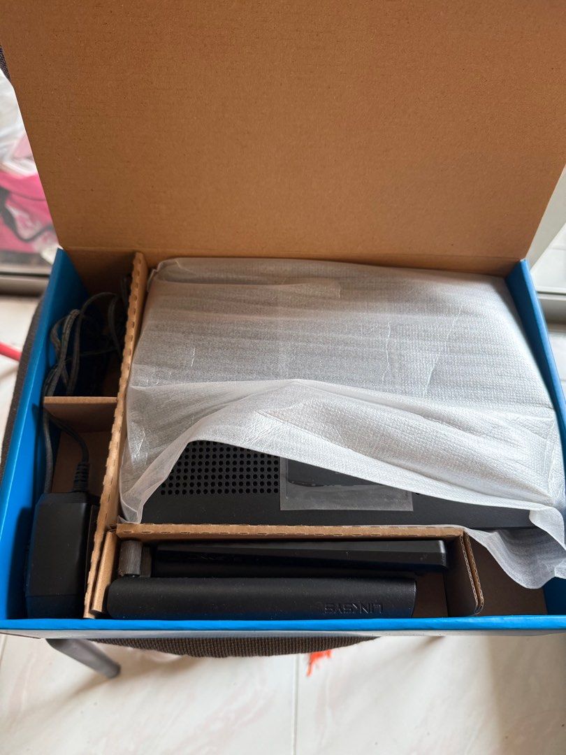 Linksys Max-Stream AC2600 MU-MIMO Gigabit Router, Computers & Tech ...