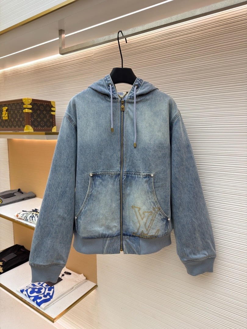 LV Jacket, Men's Fashion, Coats, Jackets and Outerwear on Carousell