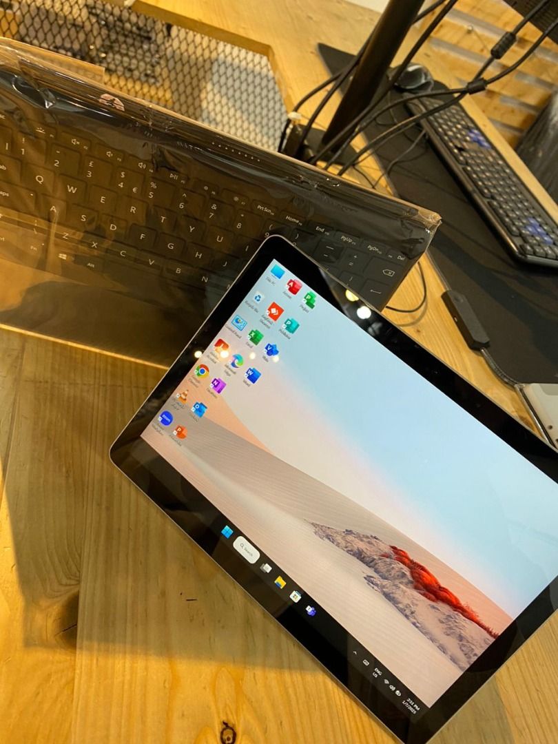 MICROSOFT SURFACE GO 2 M3 8/128GB WITH KEYBOARD ORIGINAL, Computers ...