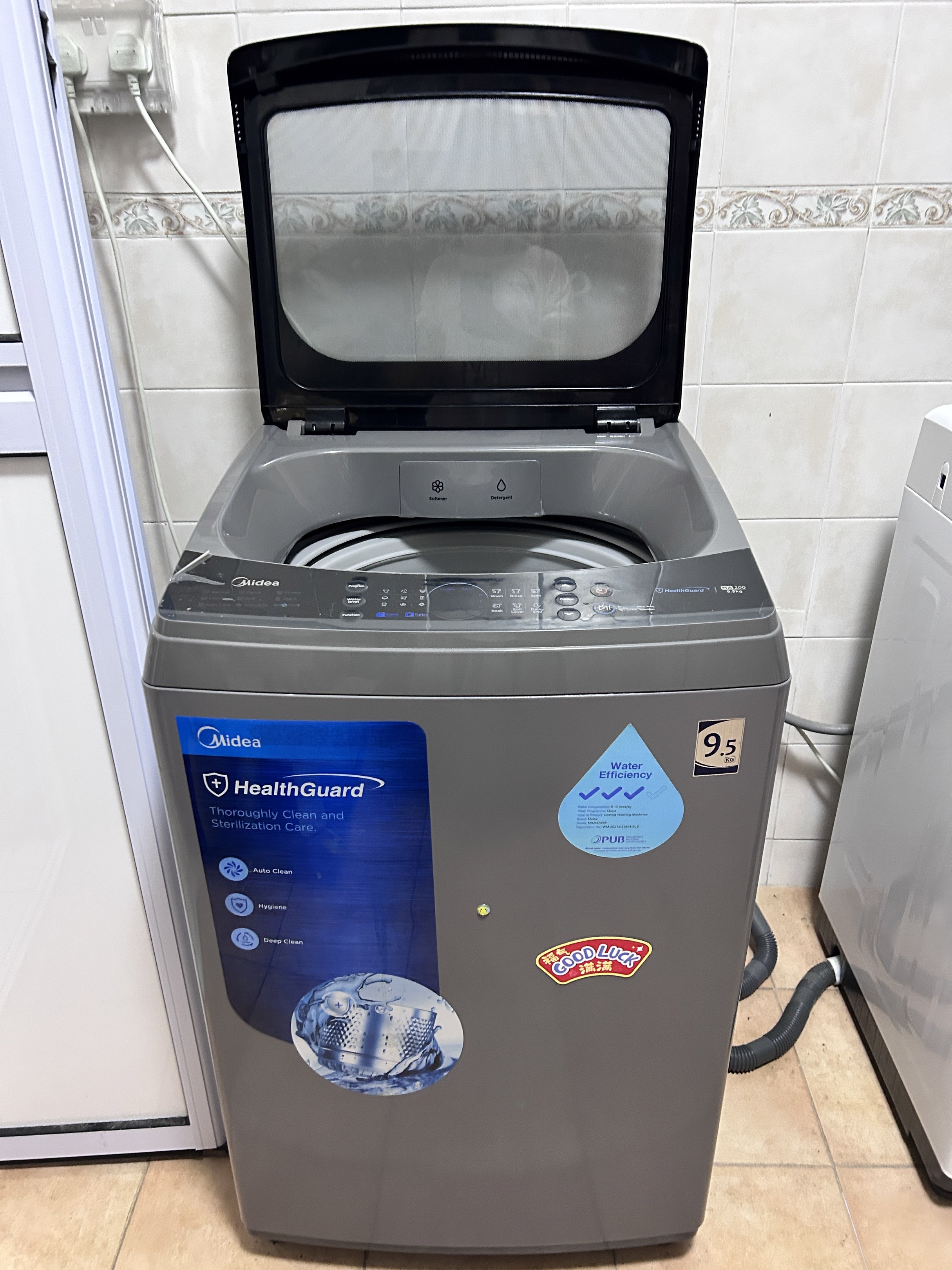 Midea HealthGuard 9.5kg Top Load Washing Machine, TV & Home Appliances ...