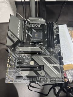 MSI MAG Z790 TOMAHAWK MAX WIFI Motherboard, Computers & Tech, Parts ...