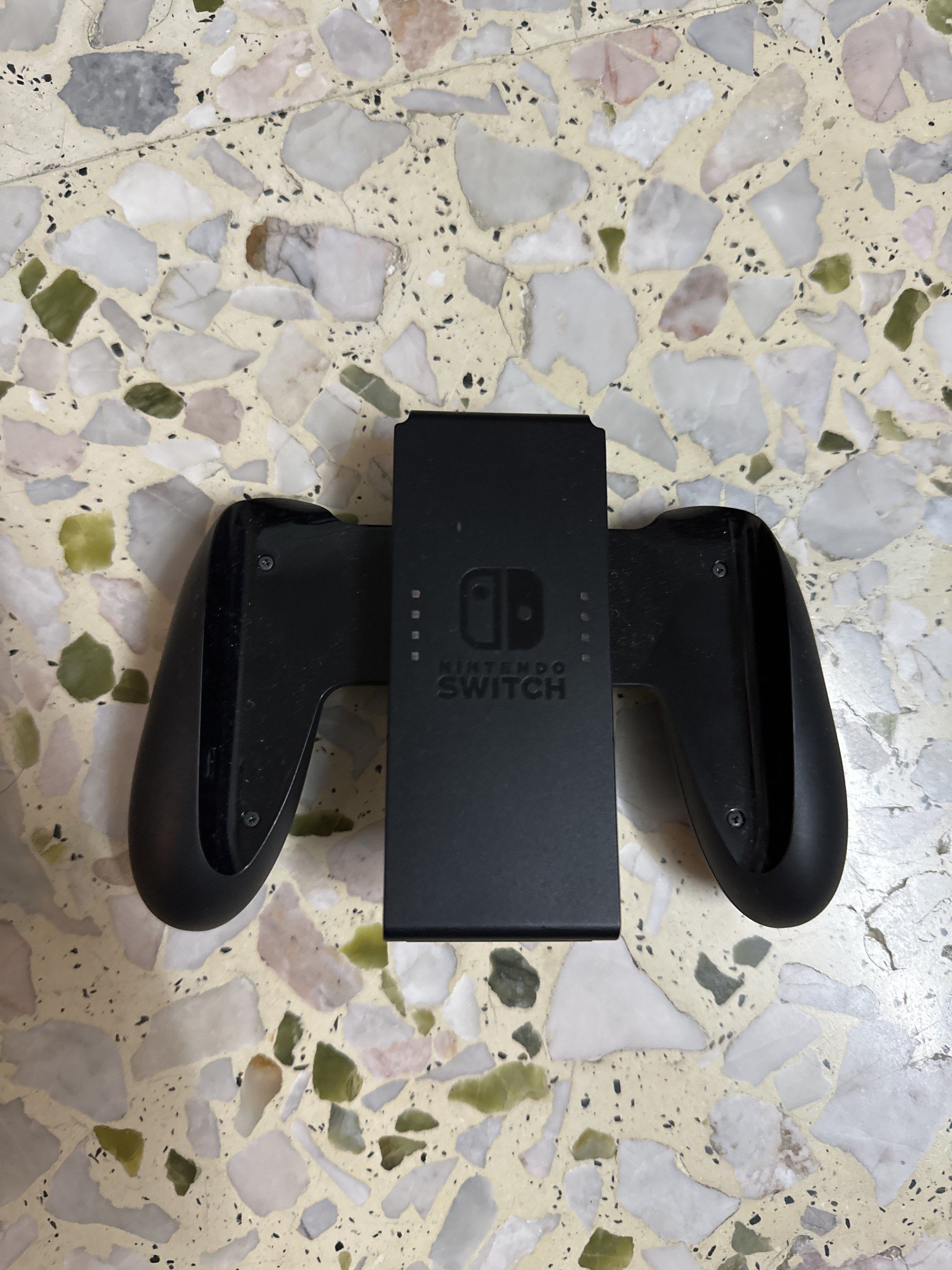 Nintendo Switch Joy-Con Grip, Video Gaming, Gaming Accessories ...