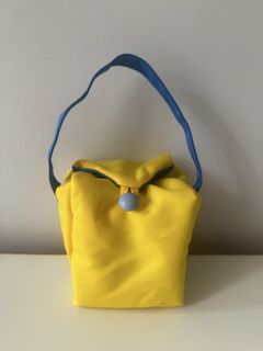 2026 BNP orange carrier, Hobbies & Toys, Art & Prints on Carousell