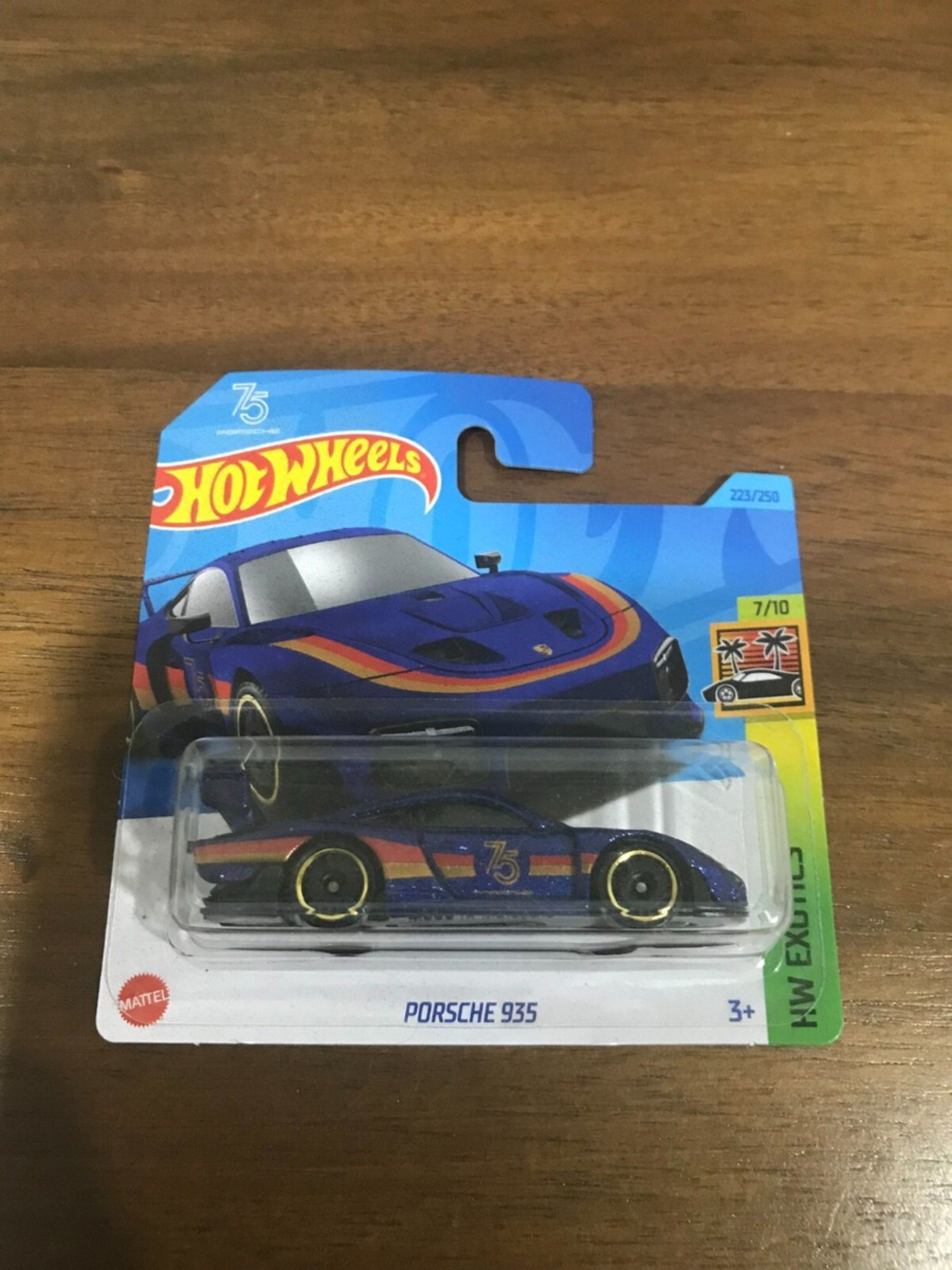 PORSCHE 935 hot wheels, Hobbies & Toys, Toys & Games on Carousell