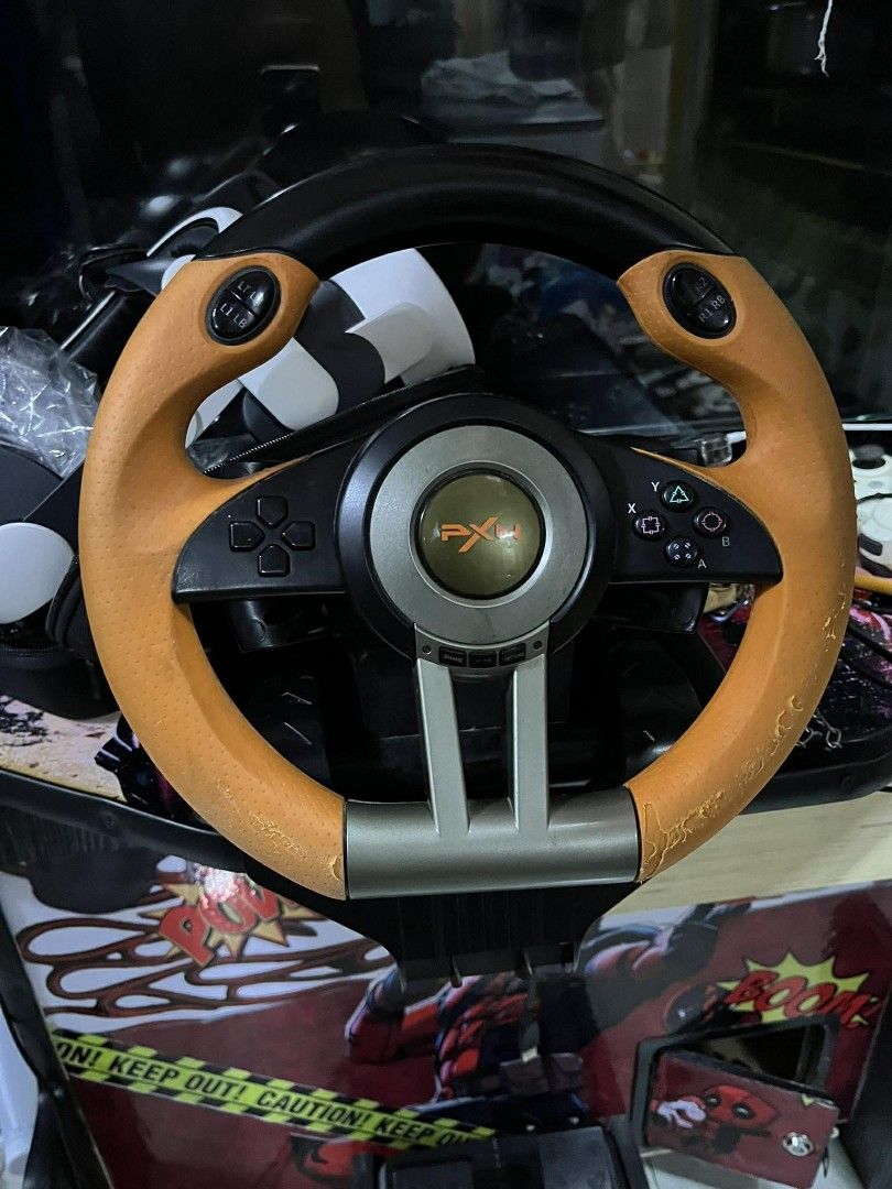 Pxn v3 pro steering wheel in very good condition may scratch lang sa ...