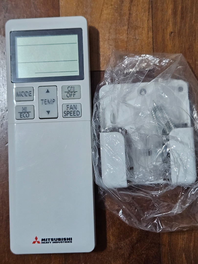 Remote control for Mitsubishi Heavy Industries model RLA502A704A, TV ...