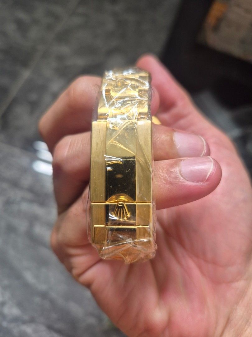 Rolex Daytona Gold Watch YML, Luxury, Watches on Carousell