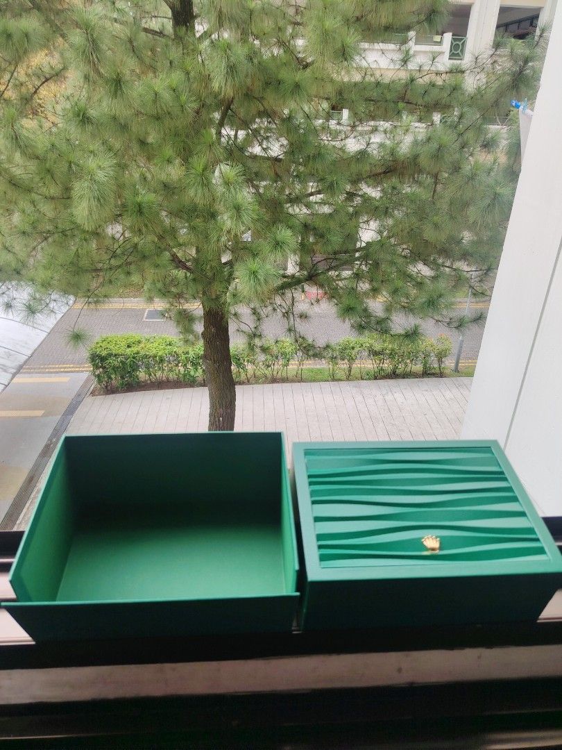 Rolex Watch Box - Green, Luxury, Watches on Carousell