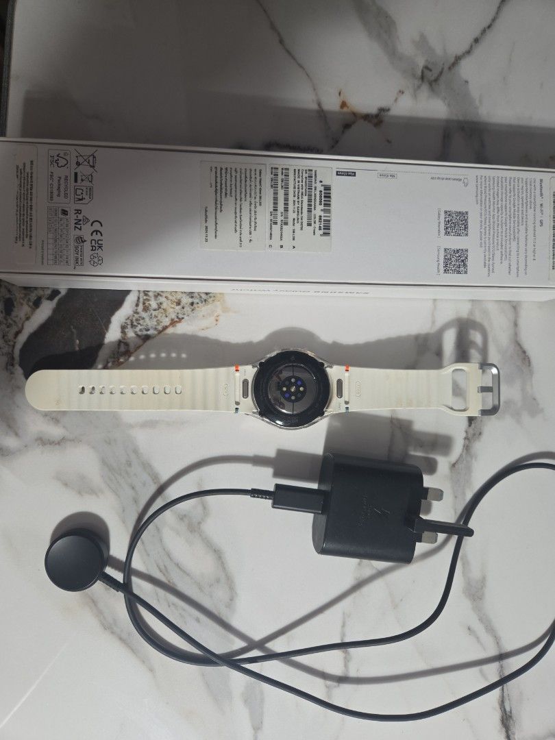 Samsung Galaxy Watch 7, Mobile Phones & Gadgets, Wearables & Smart ...