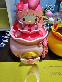 7-11 Sanrio Lucky Coin Bank Stamps, Hobbies & Toys, Stationery & Craft ...