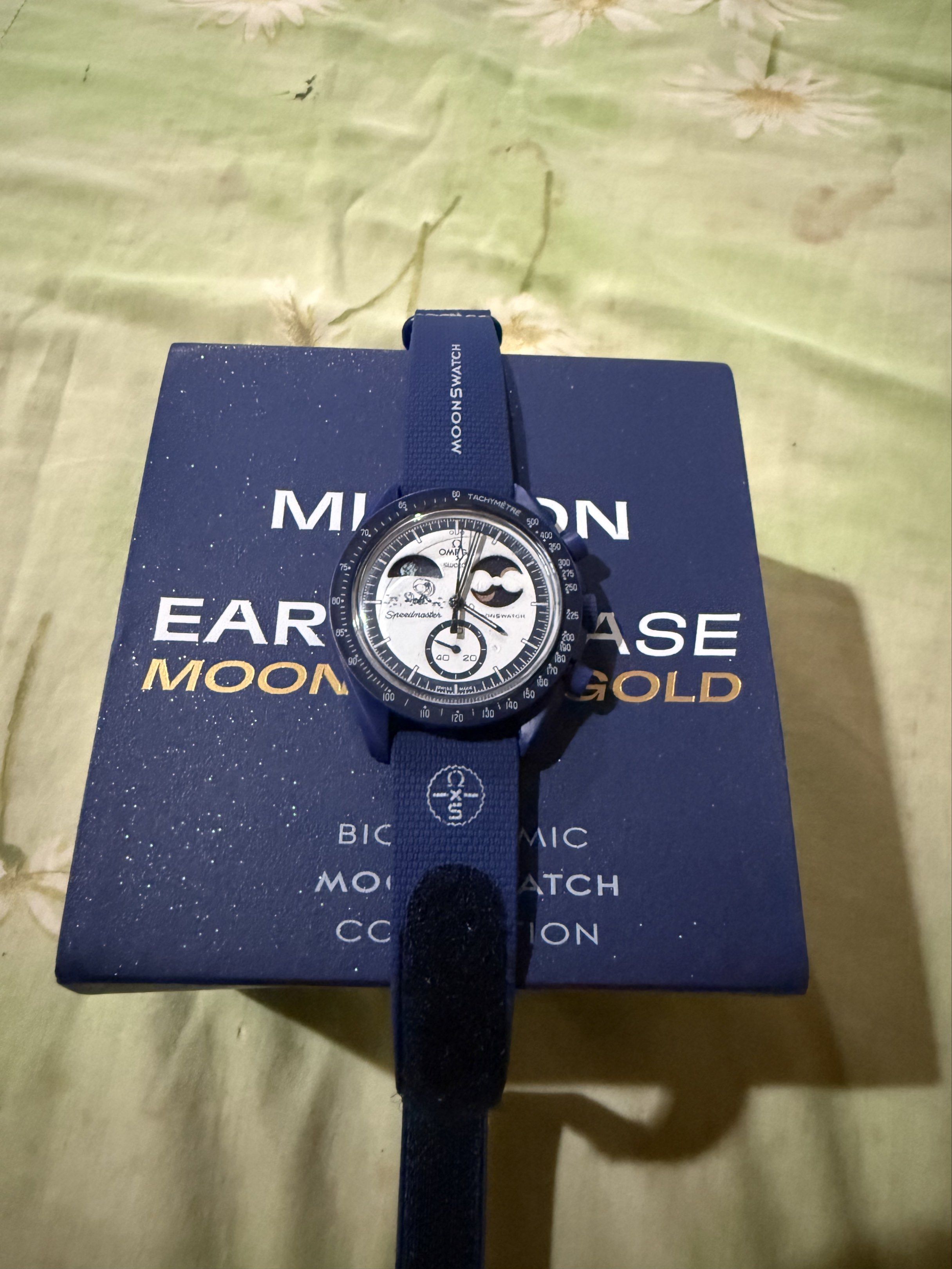 Swatch x Omega Bioceramic MoonSwatch - Mission to Earth Phase Moonshine ...