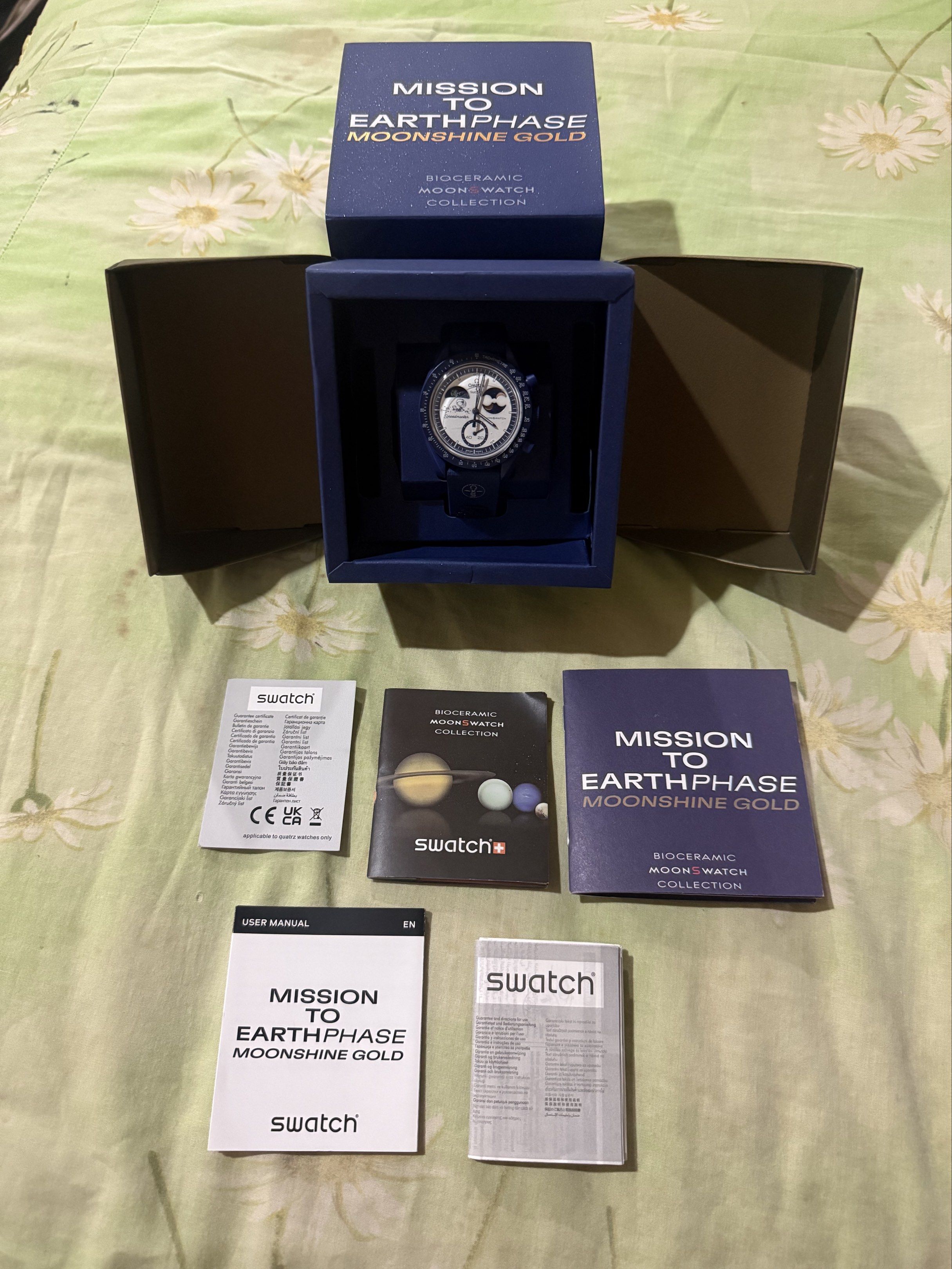 Swatch x Omega Bioceramic MoonSwatch - Mission to Earth Phase Moonshine ...