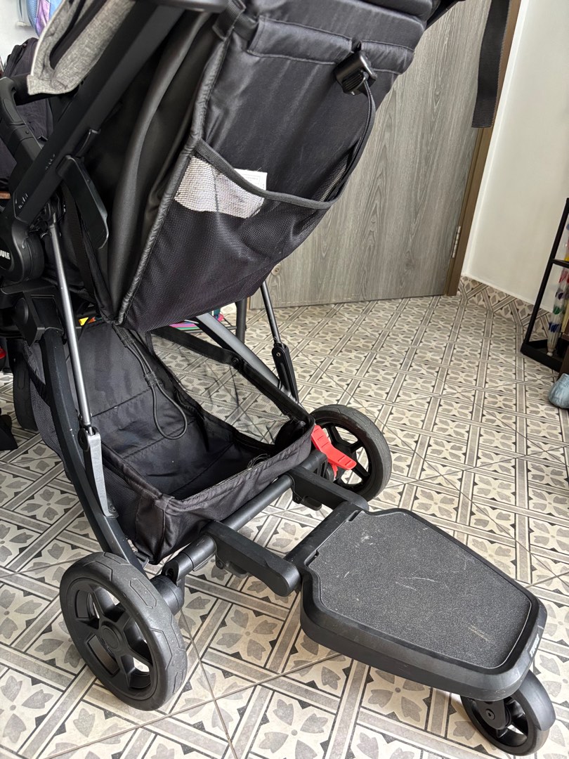 Thule Spring rider board, Babies & Kids, Going Out, Strollers on Carousell