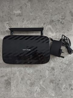 TP-Link 300 Mbps 4G LTE Router TL-MR101, Computers & Tech, Parts ...