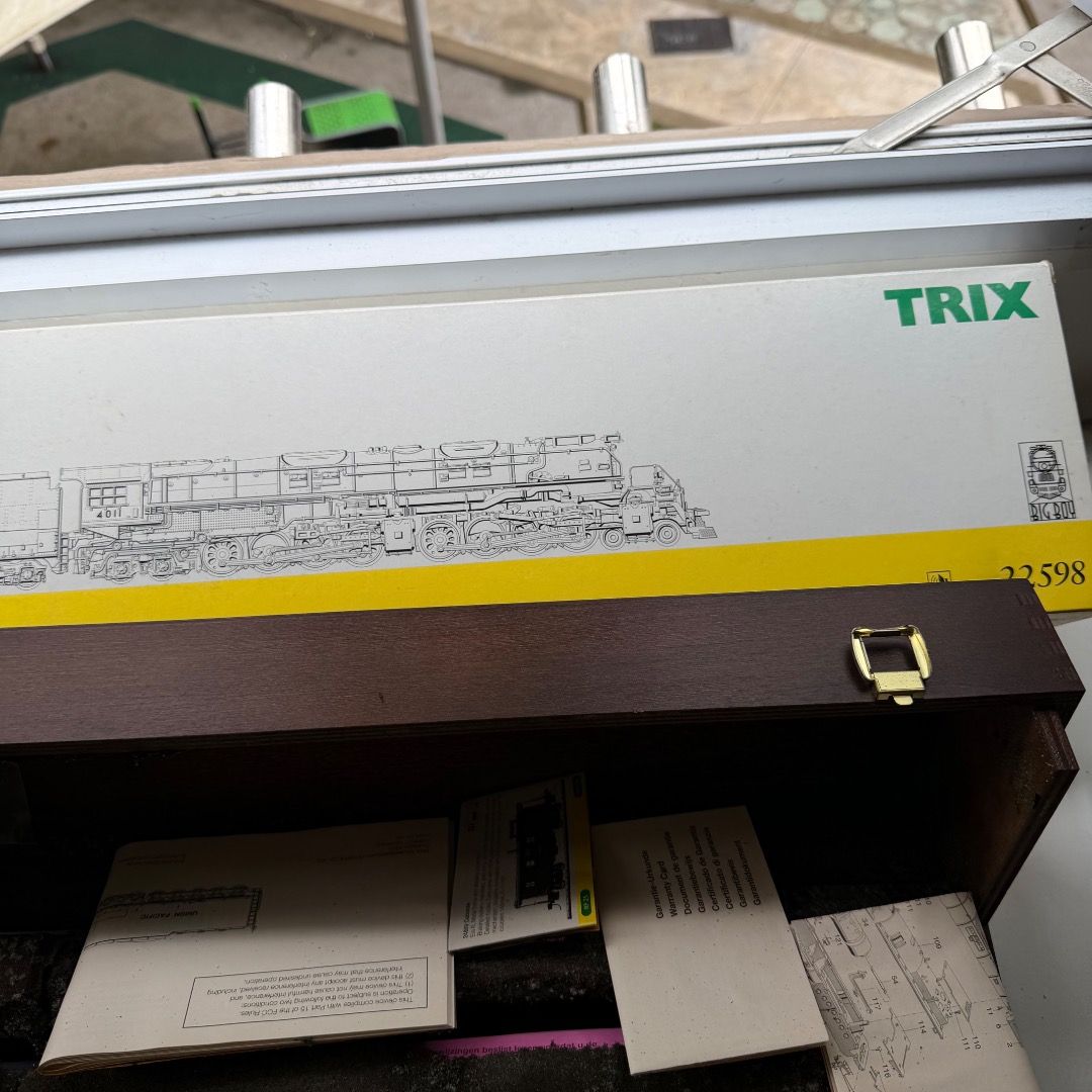 Trix Union Pacific Big Boy Steam Locomotive with Tender NEM (L) - 22599 ...