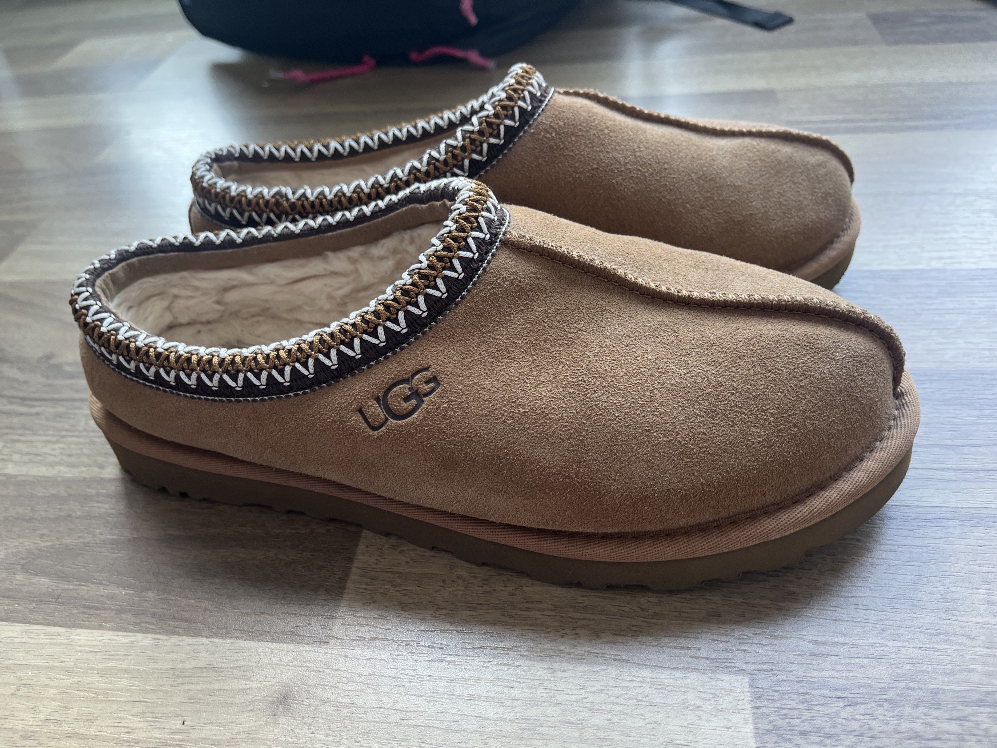 UGG Tasman Slippers, Men's Fashion, Footwear, Flipflops and Slides on ...