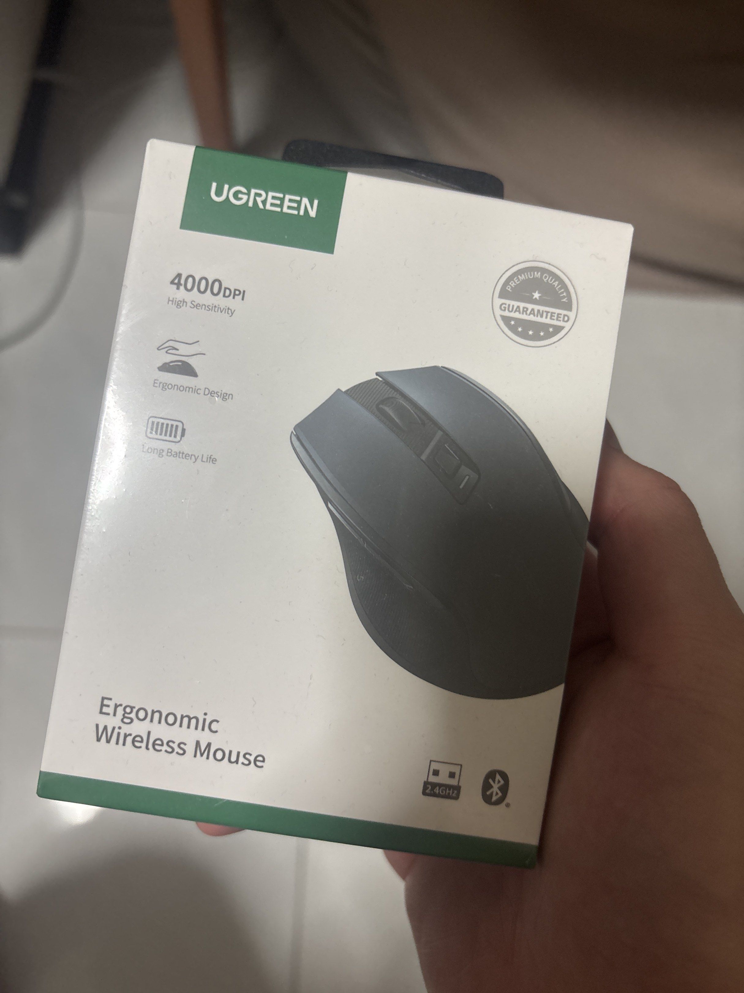 UGREEN Ergonomic Wireless Mouse - 4000 DPI, Computers & Tech, Parts ...