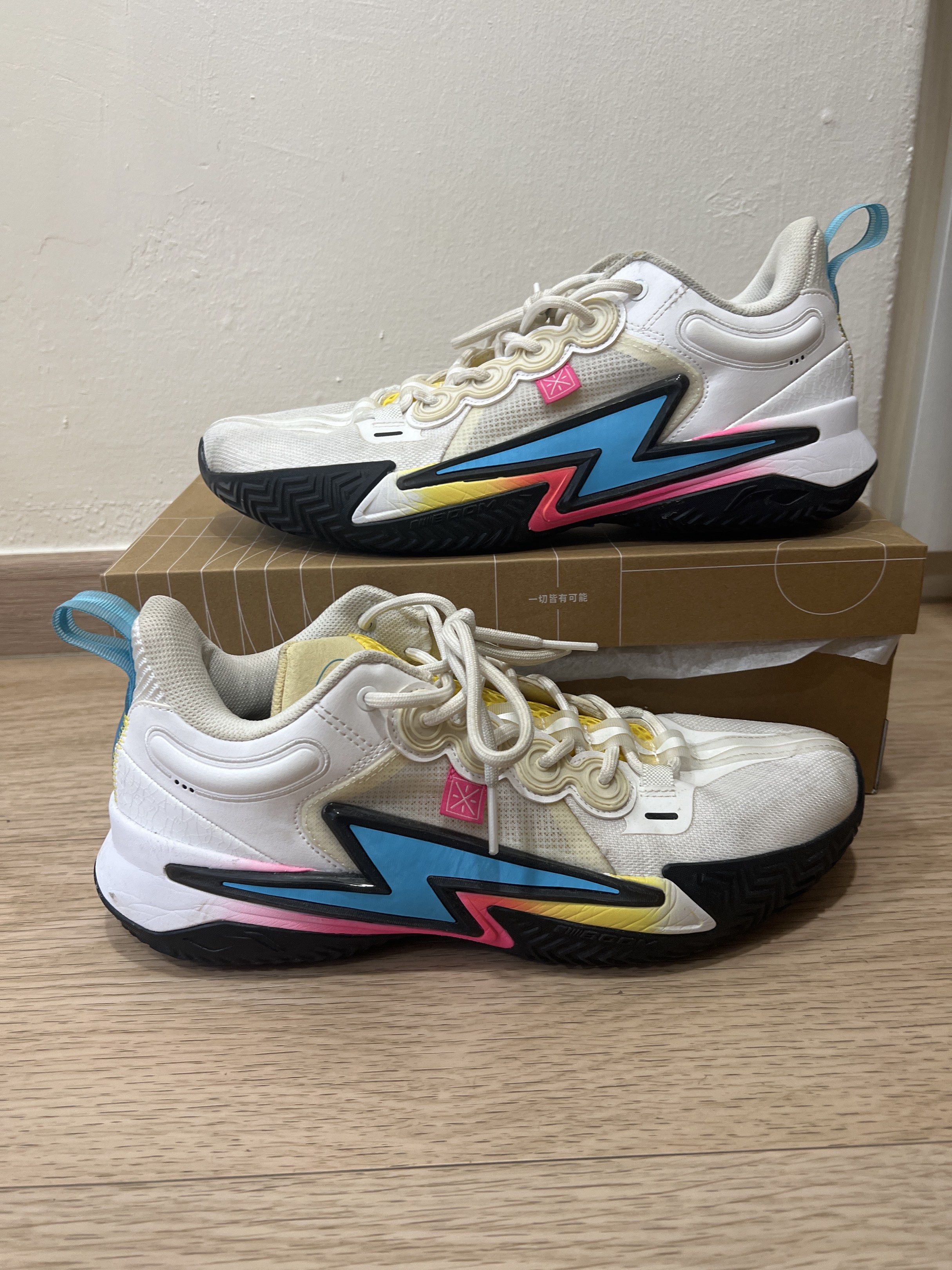 way of wade son of flash, Men's Fashion, Footwear, Sneakers on Carousell