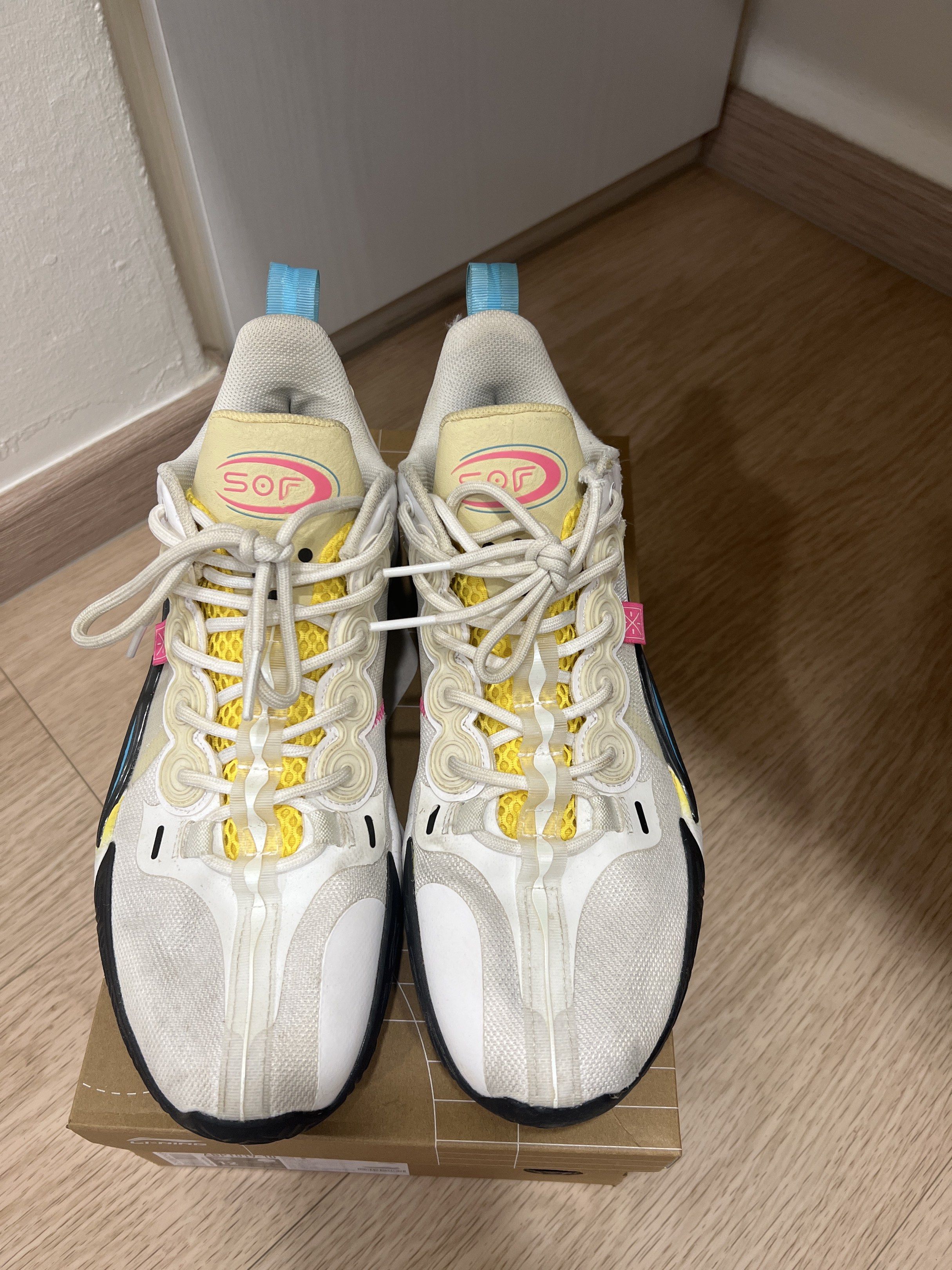 way of wade son of flash, Men's Fashion, Footwear, Sneakers on Carousell