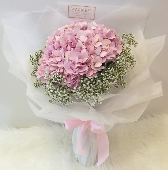 1 stalk blue hydrangea bouquet with baby’s breath for valentine's day ...