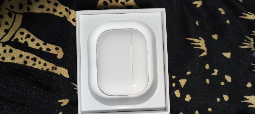Apple AirPods Pro 3, Audio, Earphones on Carousell