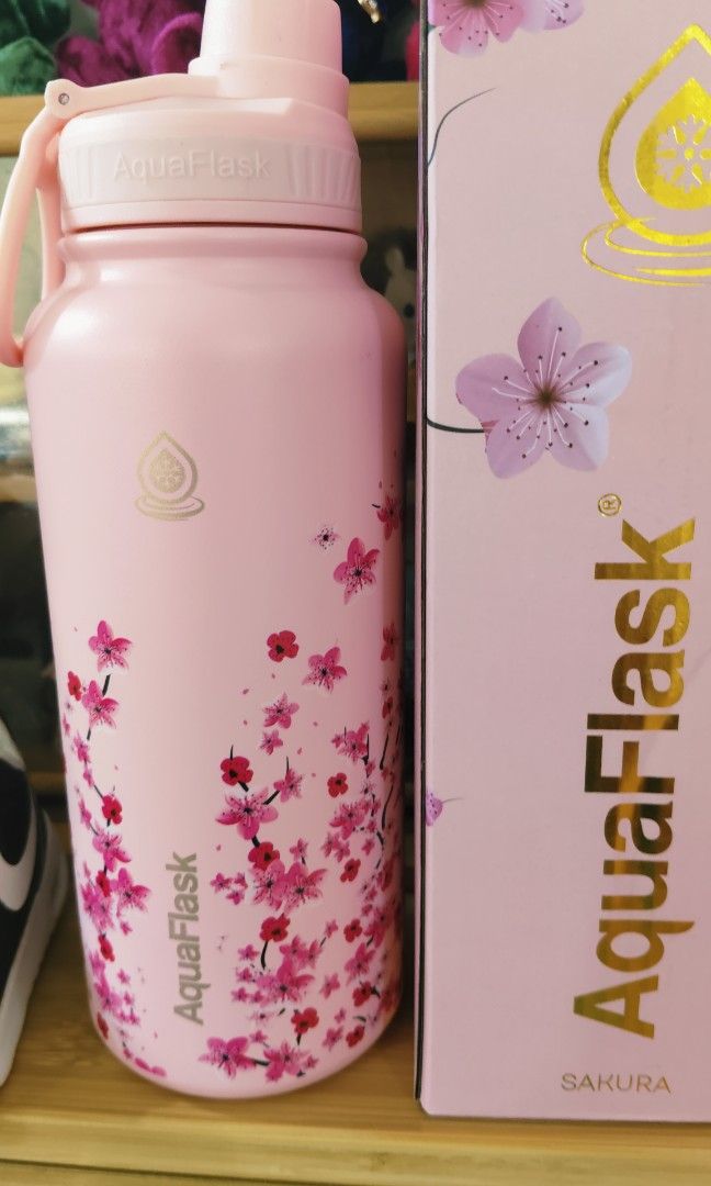 AquaFlask 32Oz:SAKURA BALIET PINK, BRANDNEW WITH BOX and FREE SILICONE ...