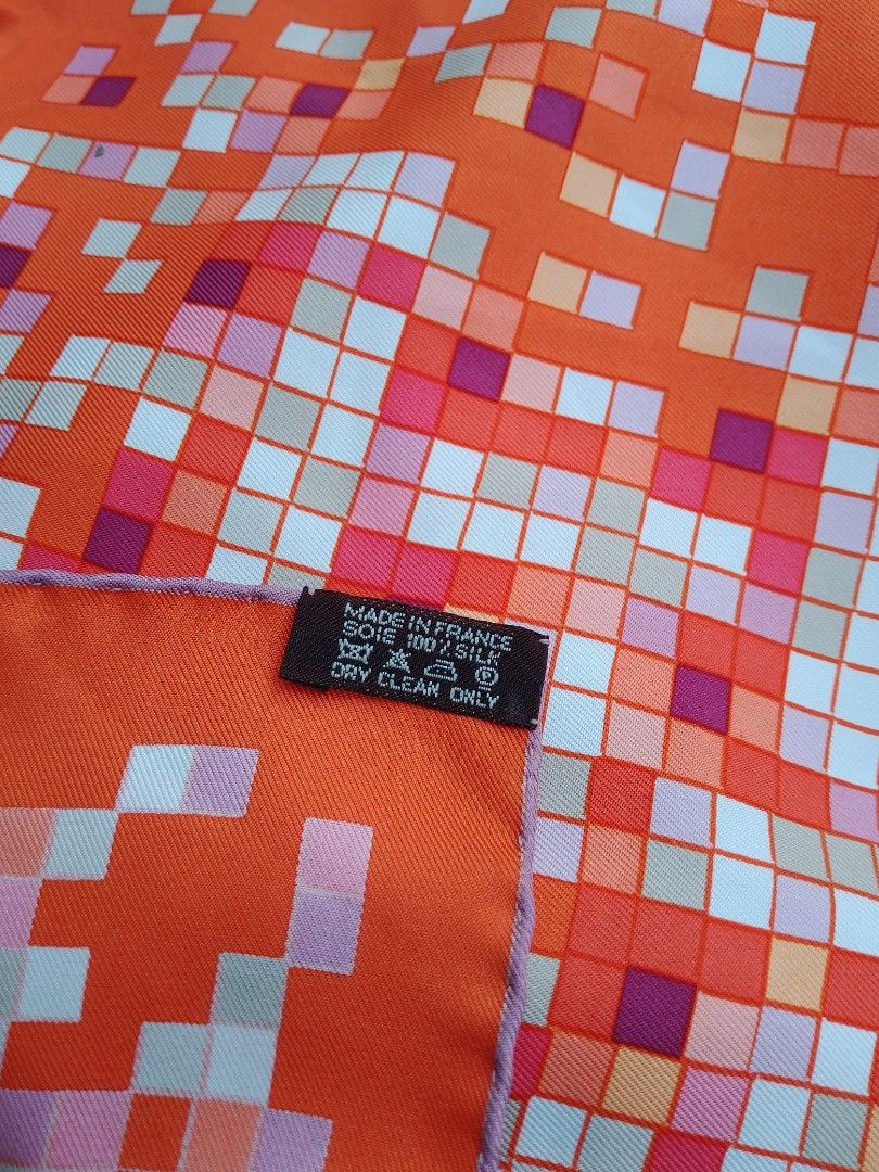 Hermès Carré 90 “Mosaïque au 24” Silk Scarf, Women's Fashion, Watches ...