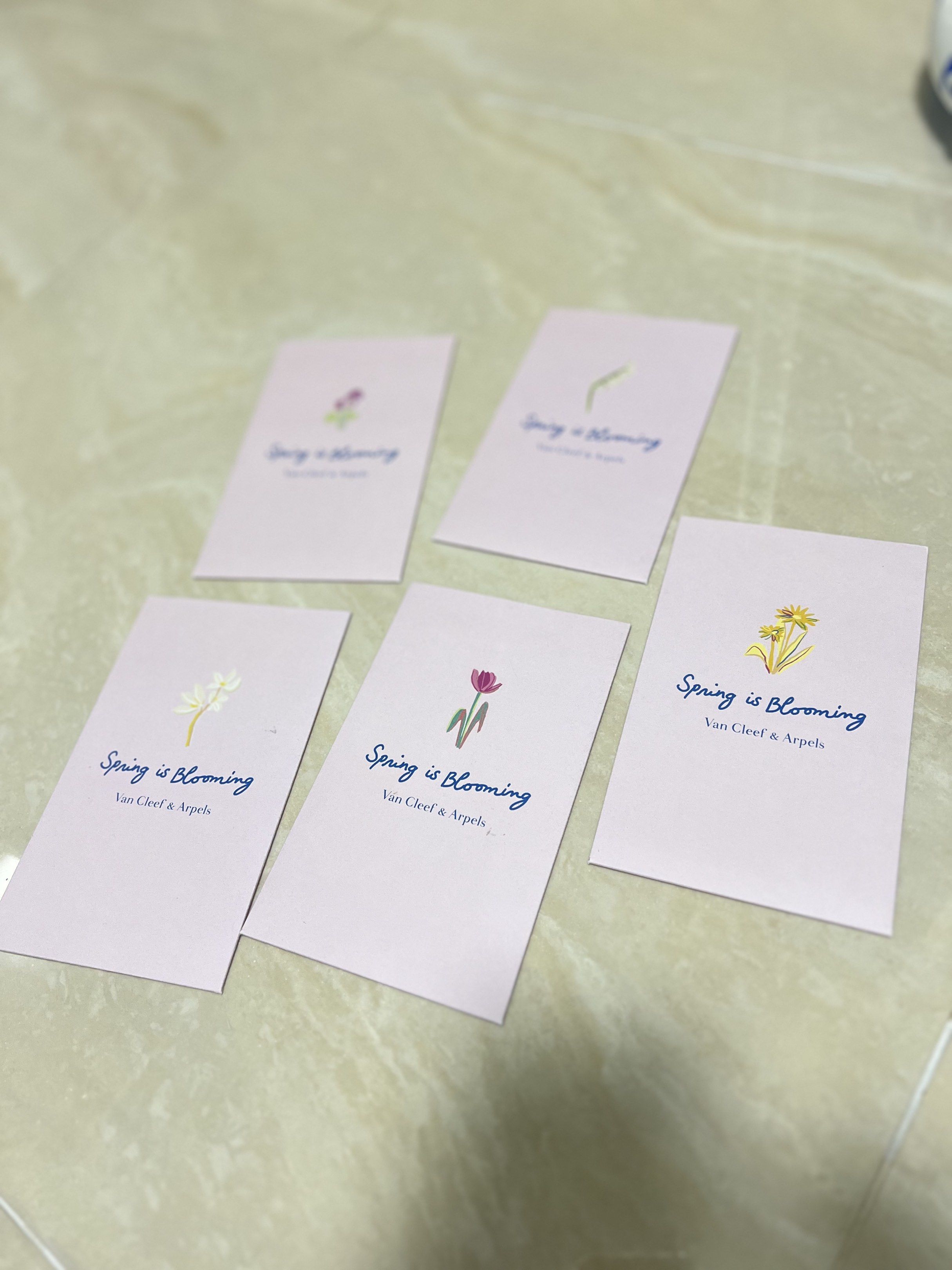 Authentic van cleef & arpels seeds for flower gardening, Hobbies & Toys ...