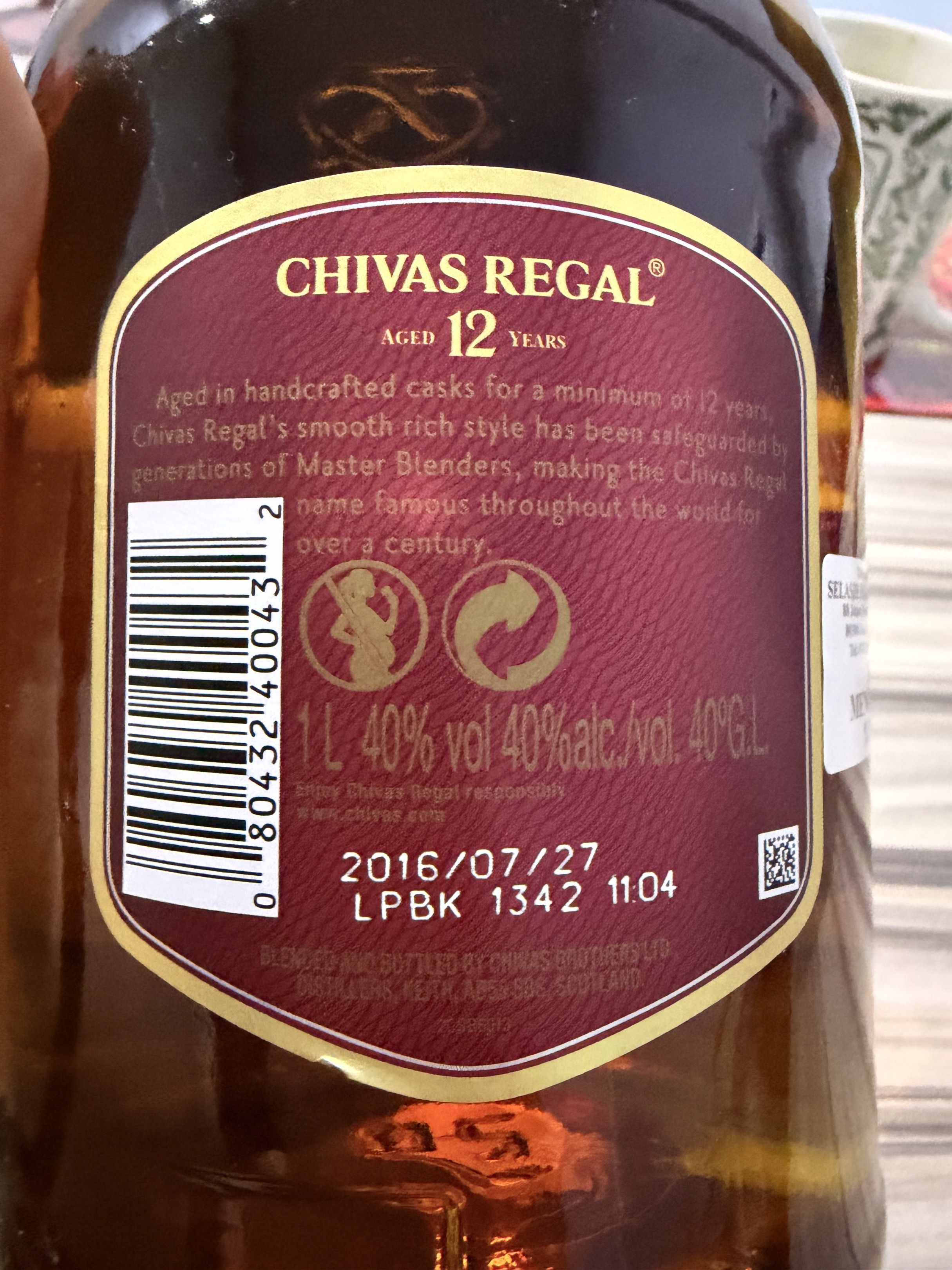 Chivas Regal 12 Year Old Blended Scotch Whisky, Food & Drinks ...