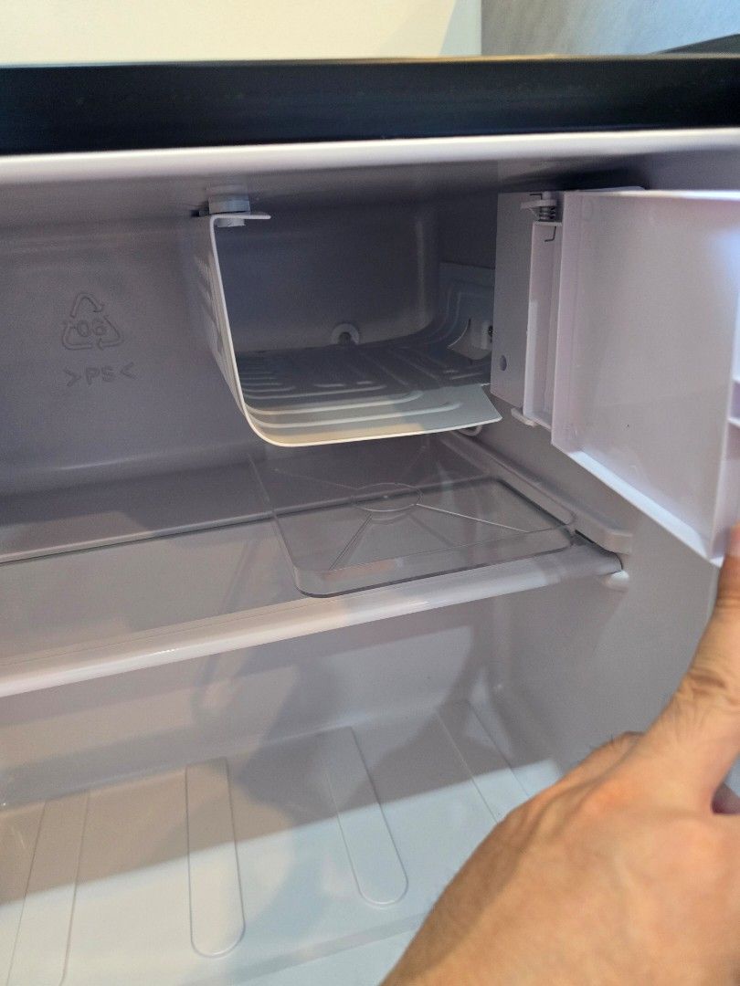 Clearance Sale: Mini Fridge - Black - Powerpac, TV & Home Appliances ...