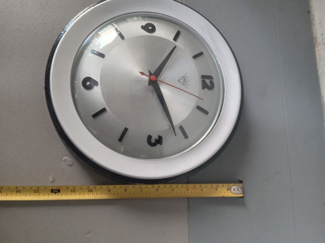 Diamond Wall Clock(functioning ), Furniture & Home Living, Home Decor ...