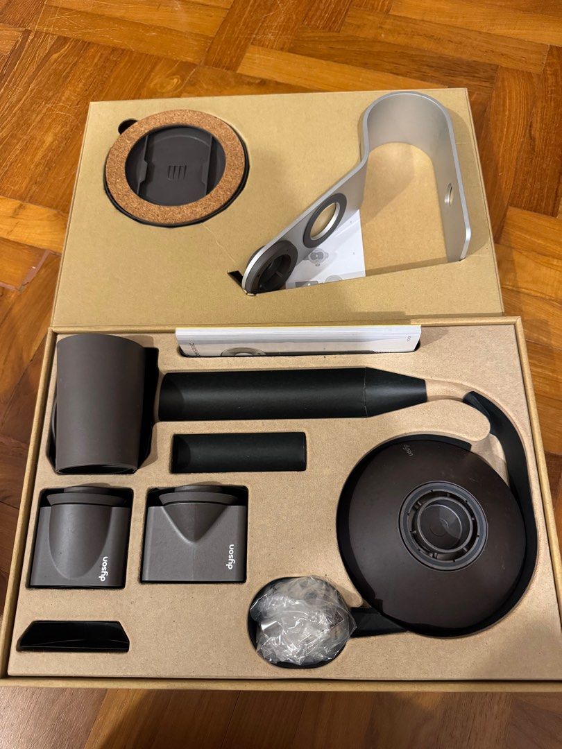 Dyson supersonic stand & attachments only, Beauty & Personal Care, Hair ...