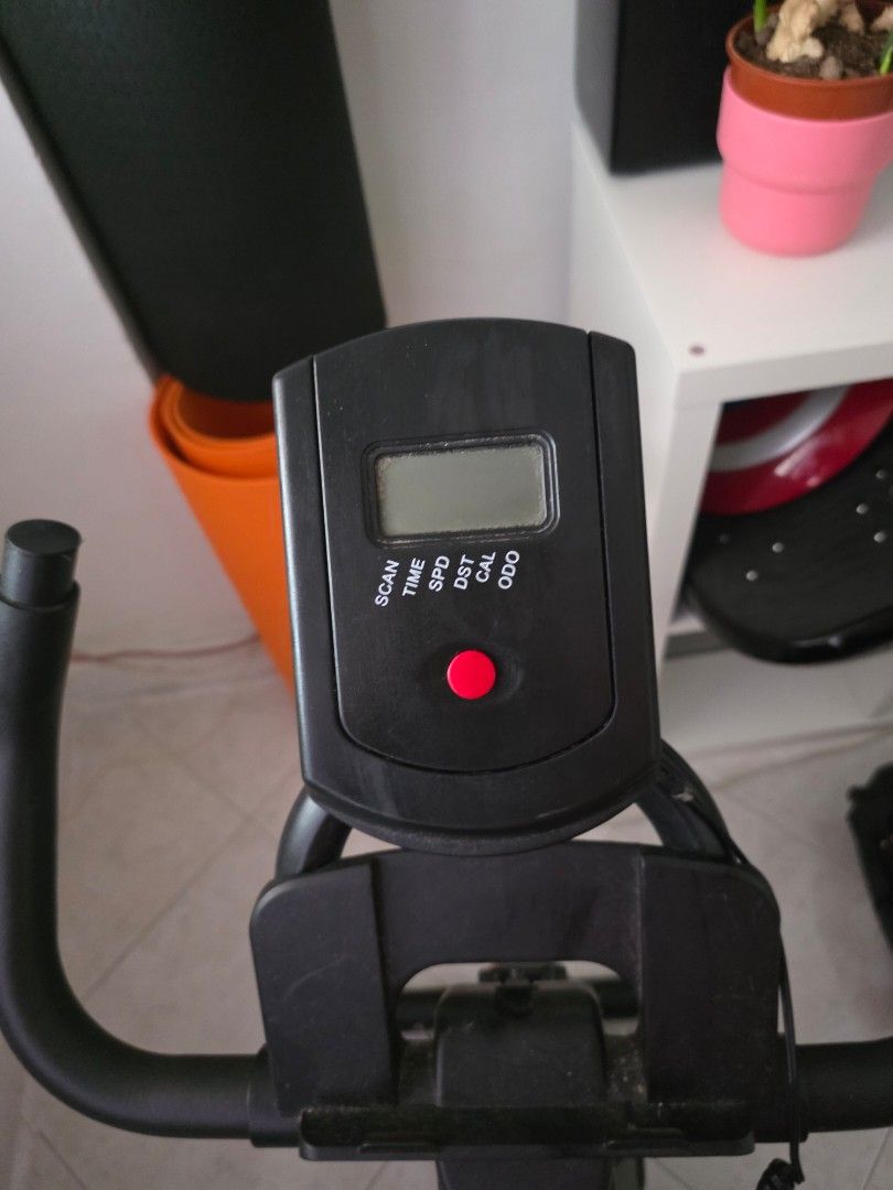 Exercise Bike - Indoor Cycling Bike, Sports Equipment, Exercise ...