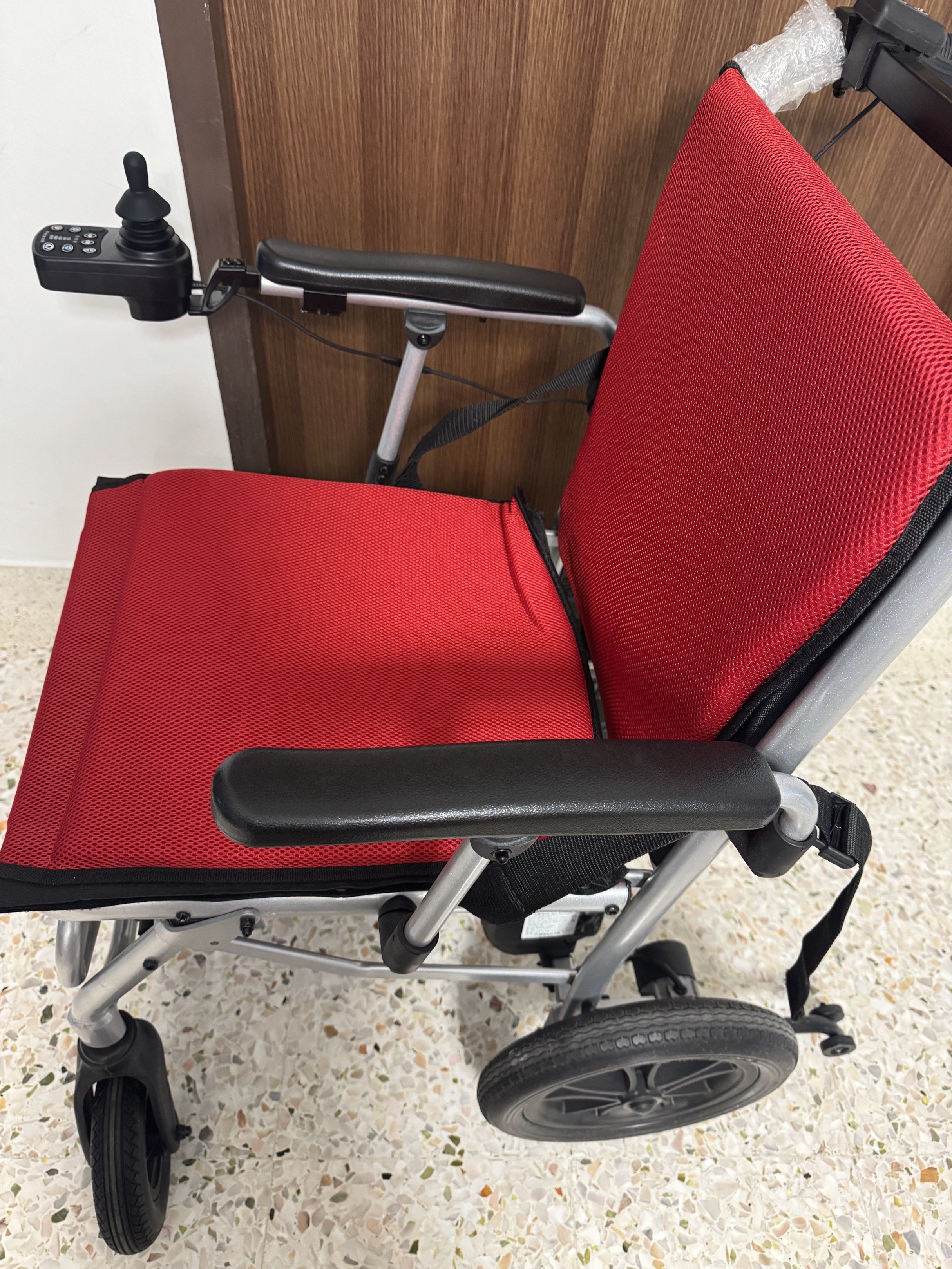 Falcon Ultra-Lite Motorised Wheelchair, Health & Nutrition, Assistive ...
